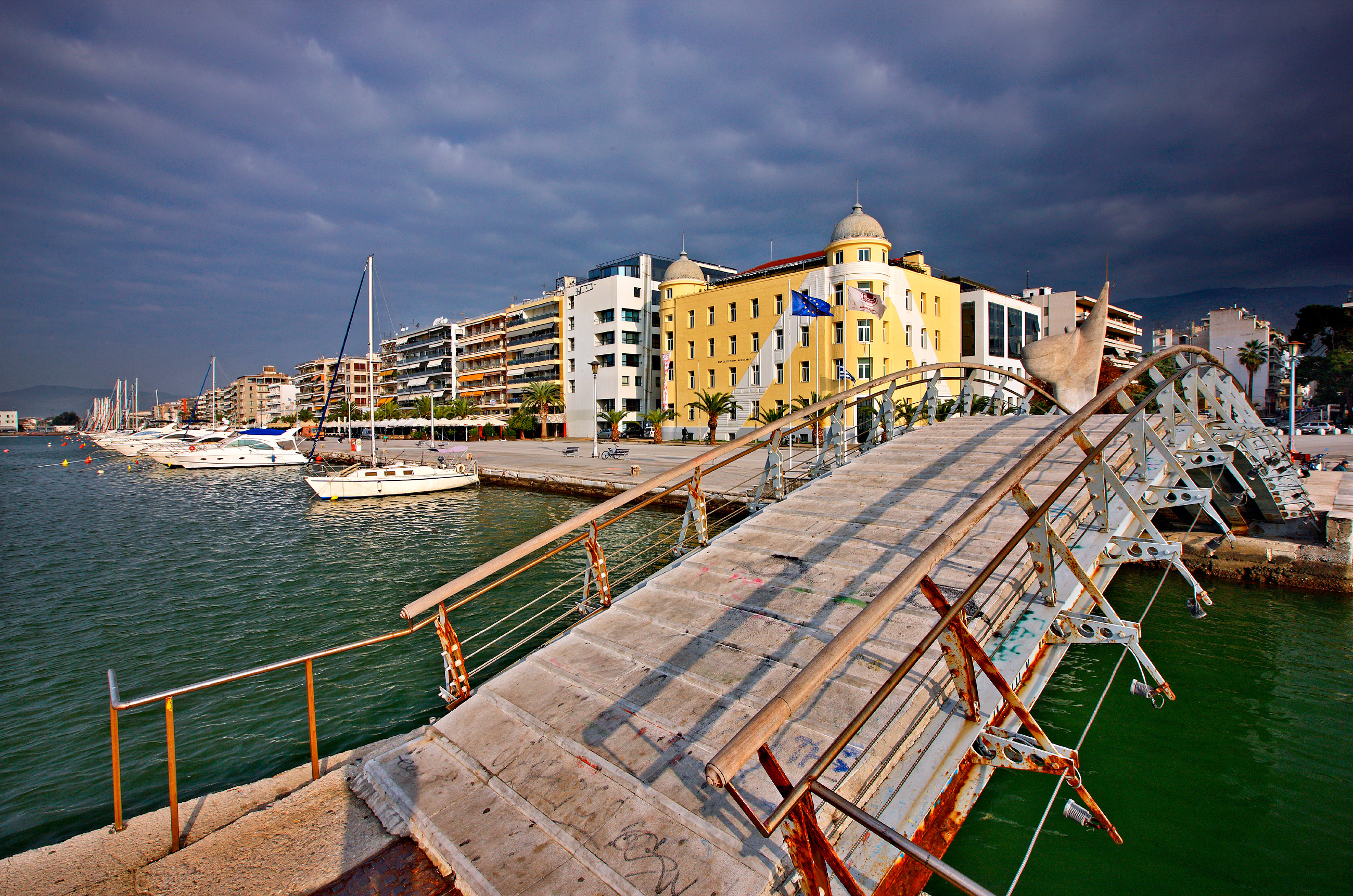 VOLOS - Timeless port | Visit Thessaly